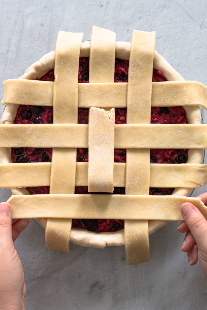 How to Make a Lattice Pie Crust - Everyday Pie