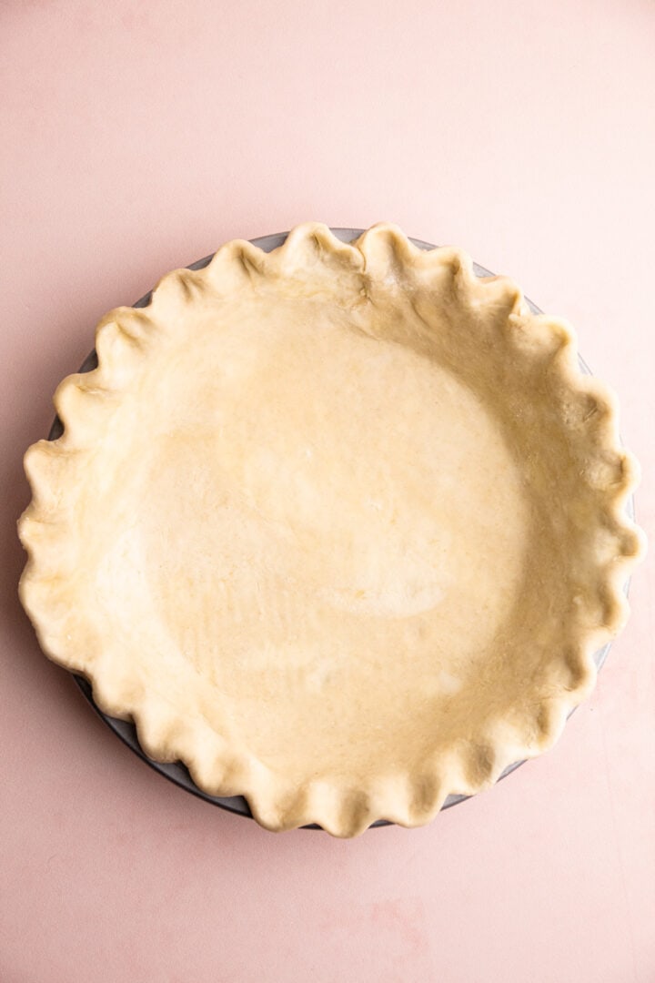How to Blind Bake Pie Crust - Everyday Pie
