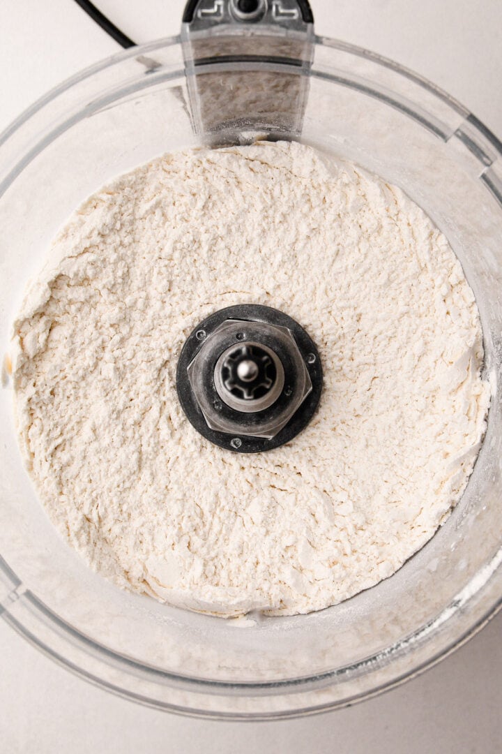 How to Make Pie Crust in the Food Processor - Everyday Pie