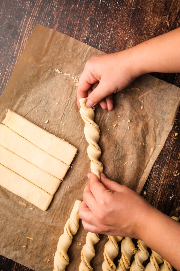 Puff Pastry Cheese Straws - Everyday Pie