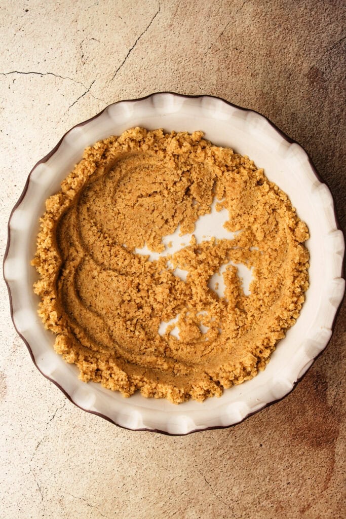 Homemade Graham Cracker Crust Recipe - Everyday Pie