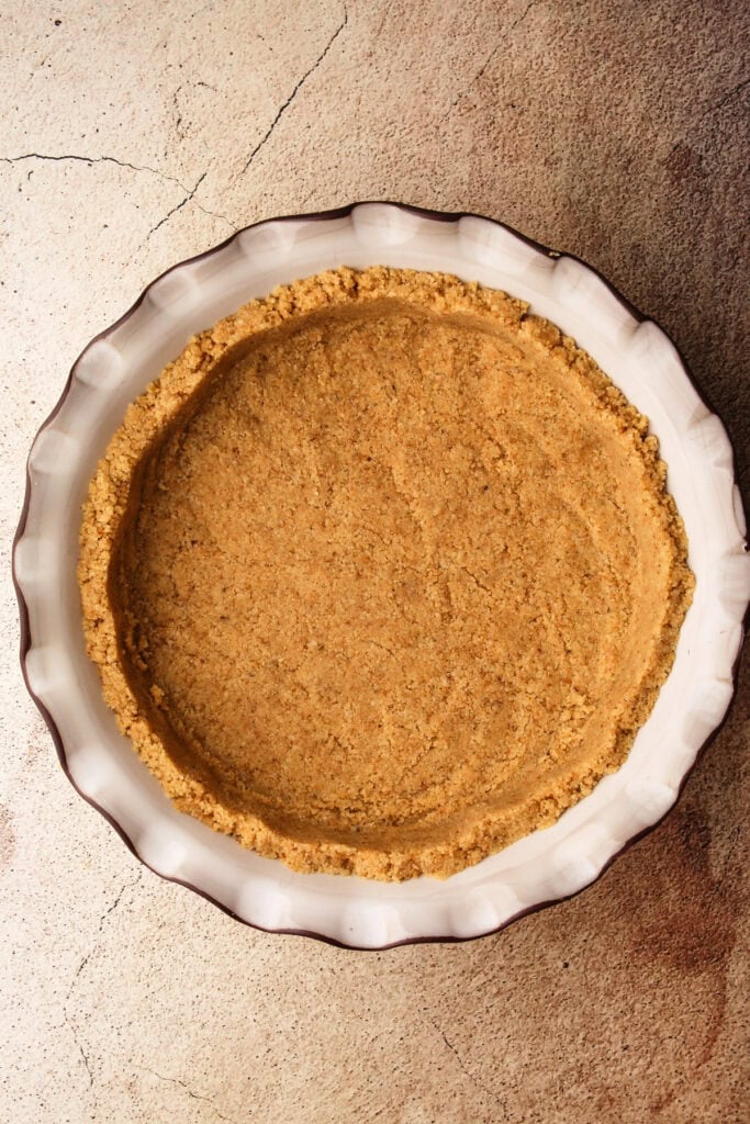 Homemade Graham Cracker Crust Recipe - Everyday Pie